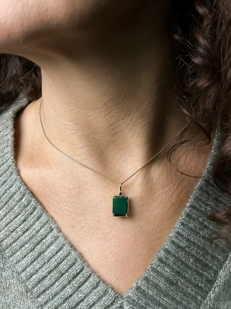 Подвеска, желтое золото, 375 проба, сапфир, изумруд