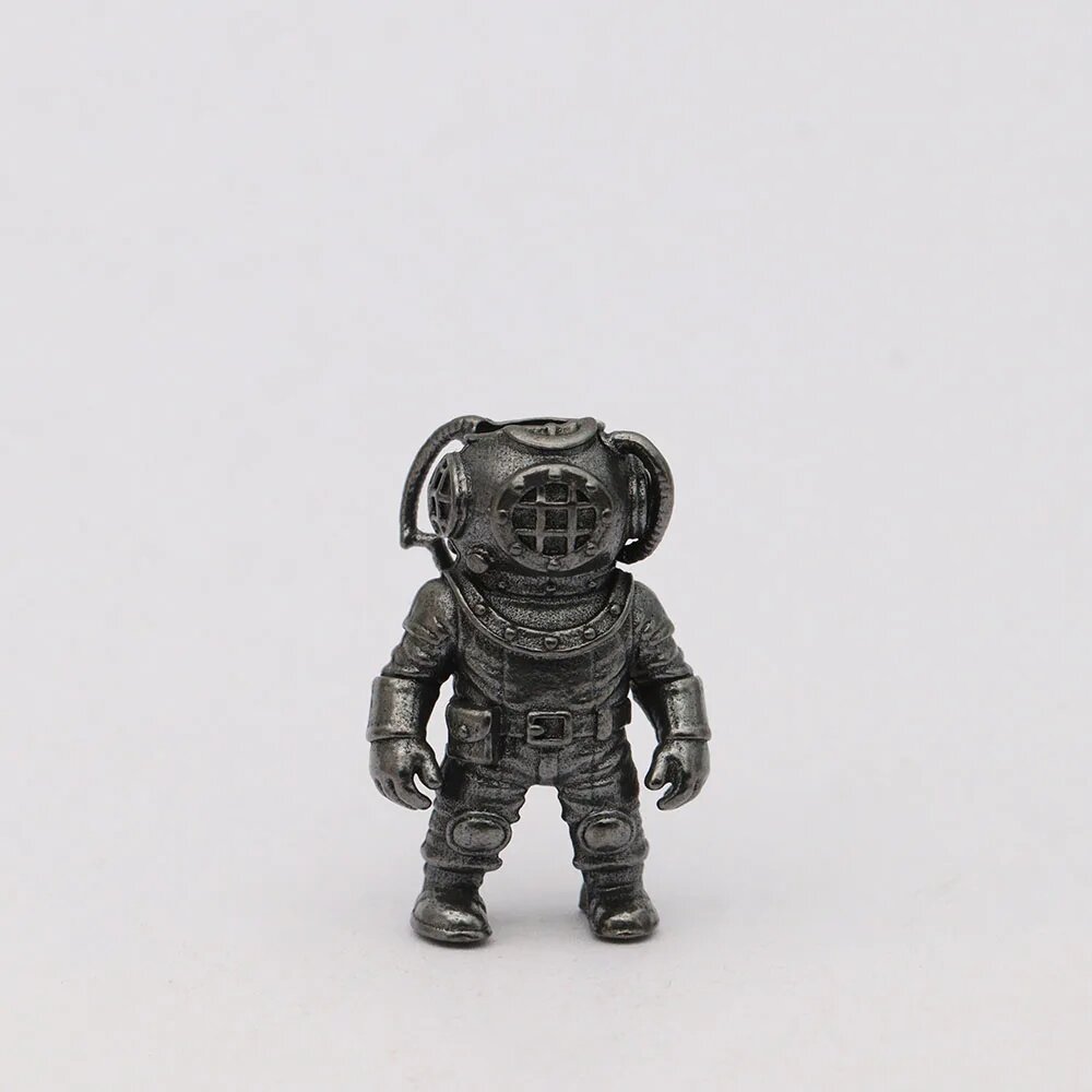 Фигурка дайвера из латуни Black Color