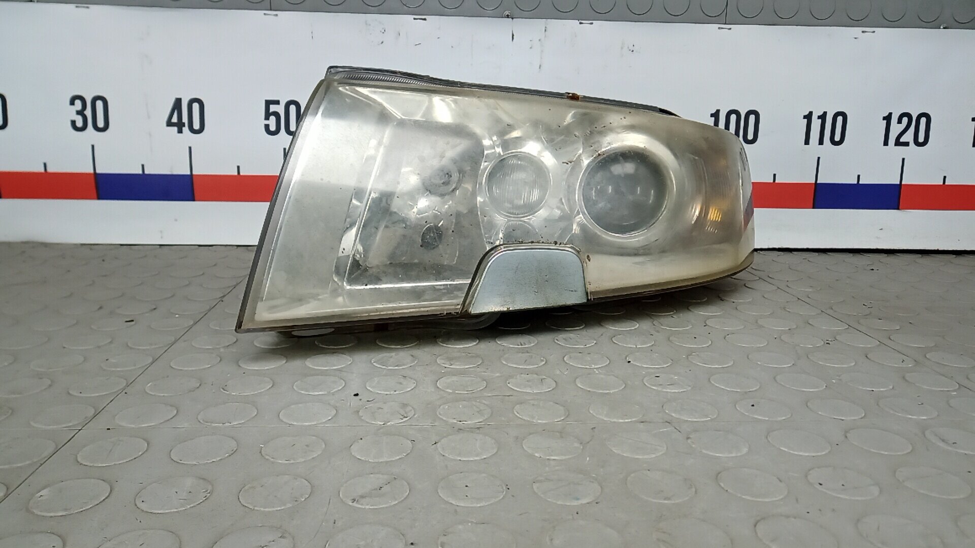 Фара левая SKODA SUPERB 1, Номер 3U2941017R
