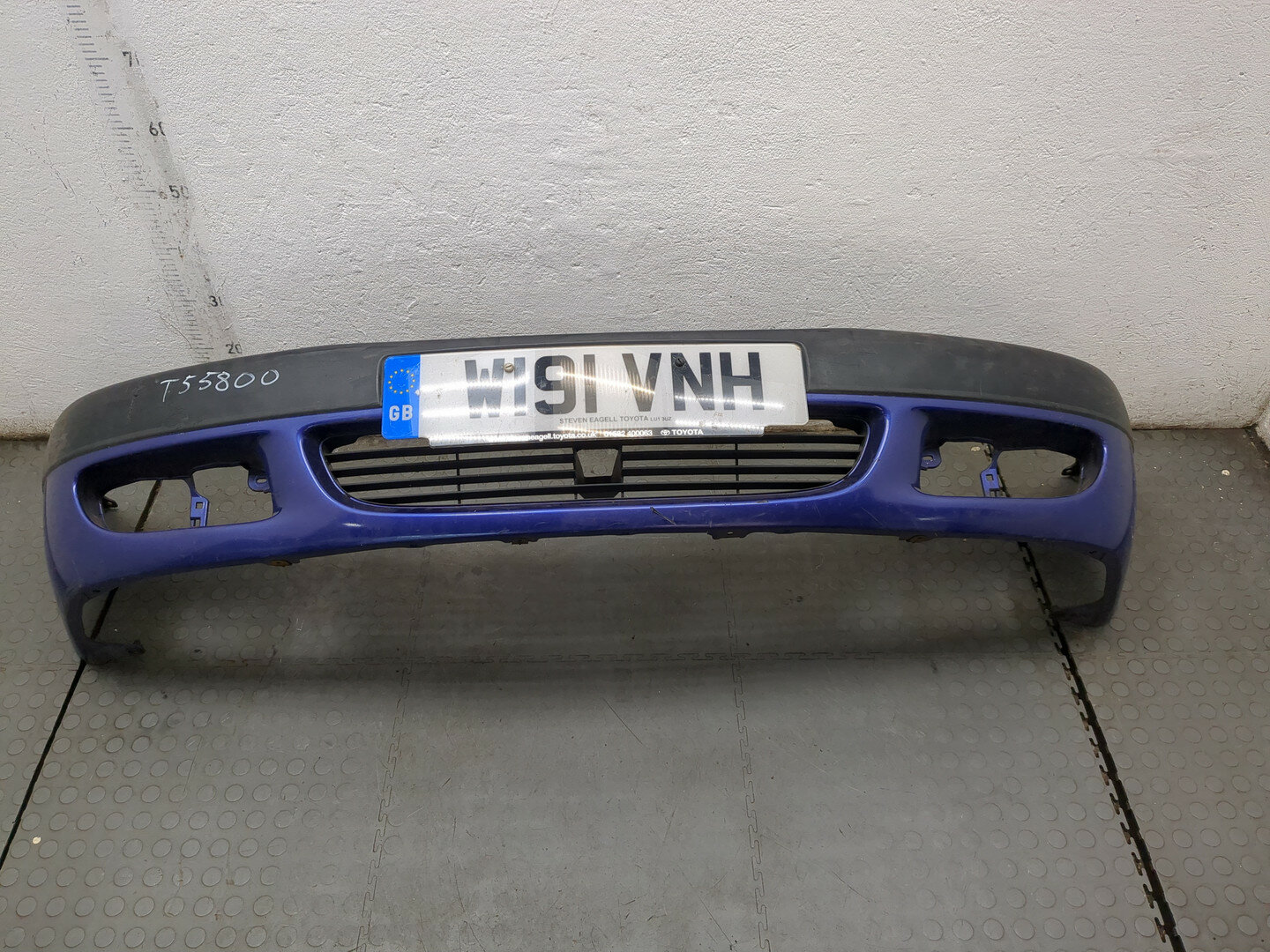 Бампер передний Toyota Corolla E11 Б/У