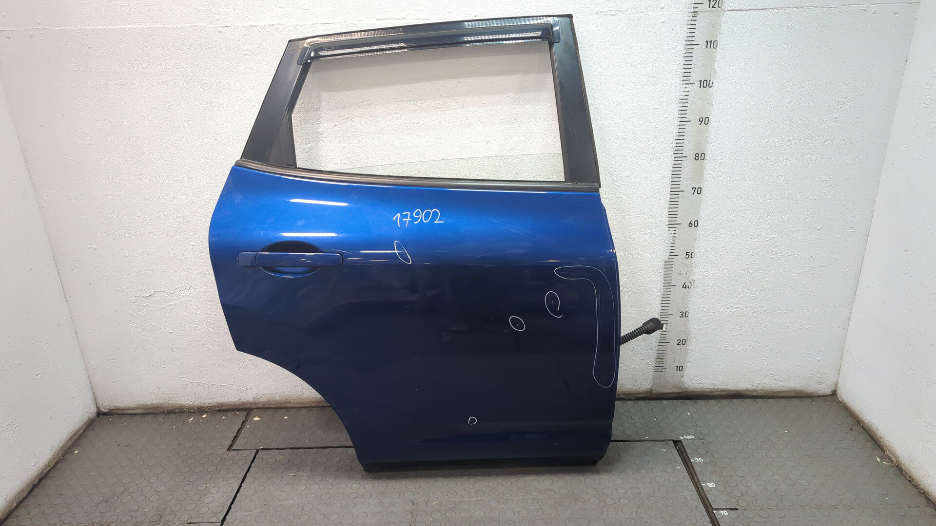 Дверь боковая (легковая) правая задняя Nissan Rogue Б/У