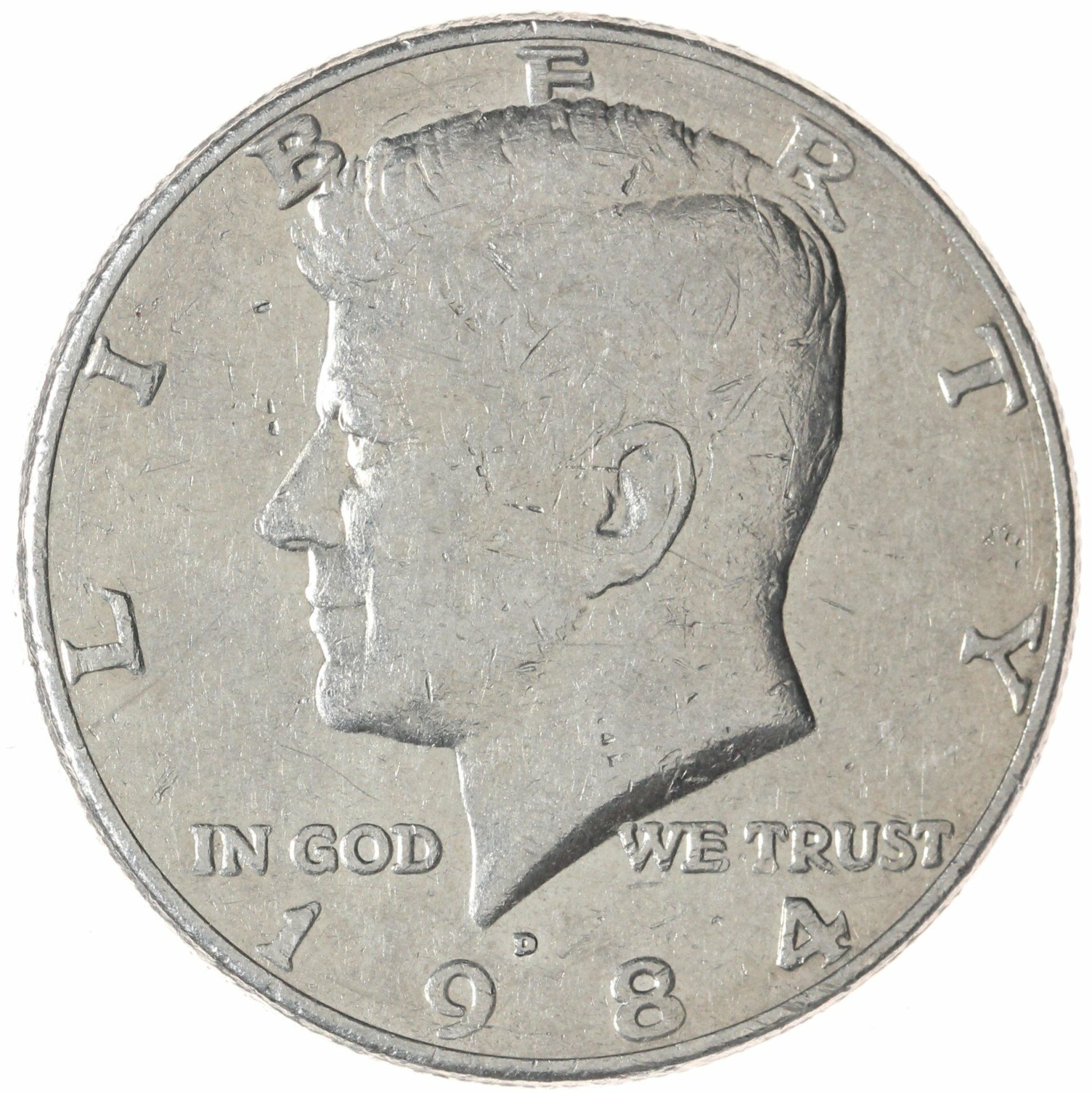 США 50 центов 1/2 доллара, half dollar 1984 D Kennedy Half Dollar Кеннеди знак монетного двора "D" - Денвер, Мельхиор медь-никель, в сохранности XF