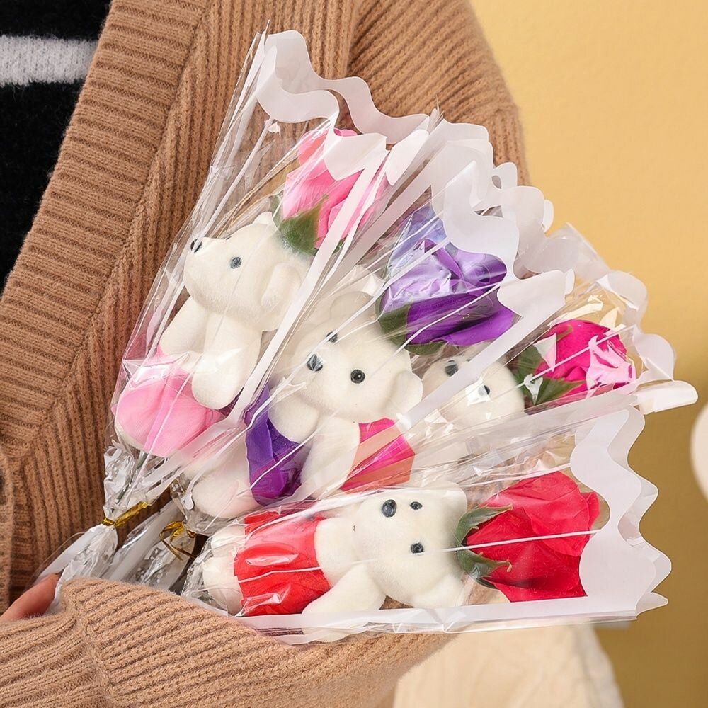 Букет из 1 мыльных роз с и мишкой. Подарочный набор для девушки