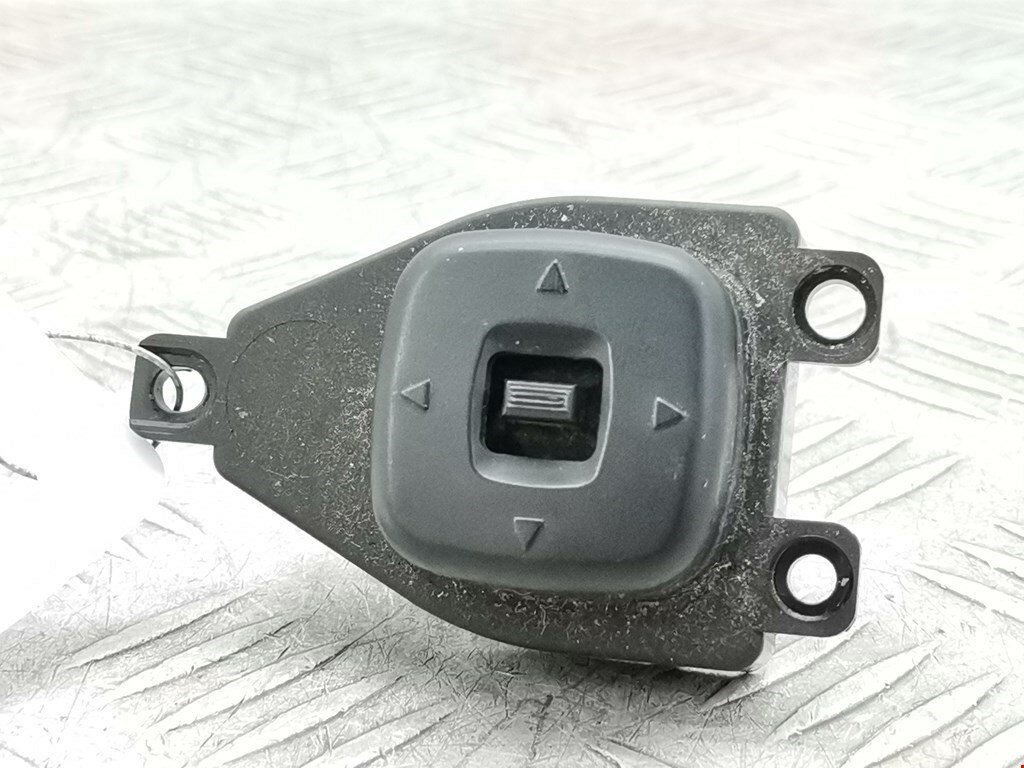 Джойстик регулировки зеркал Mazda 3 BK GE4T66600 арт. 2157946