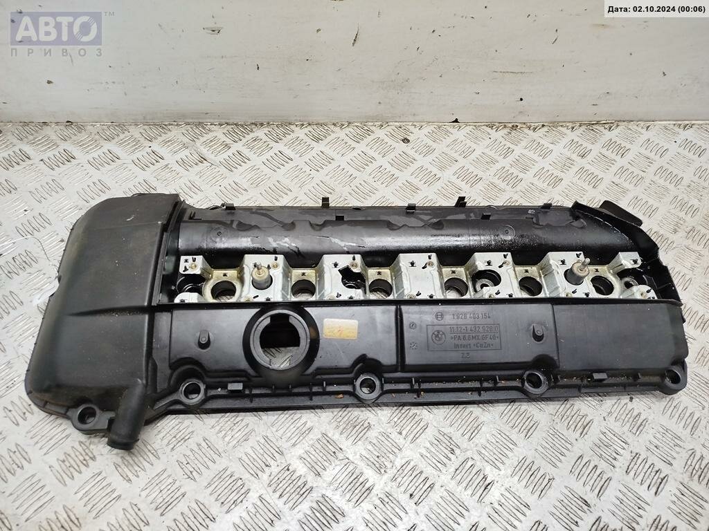 Крышка клапанная ДВС BMW 3 E46 (1998-2006)