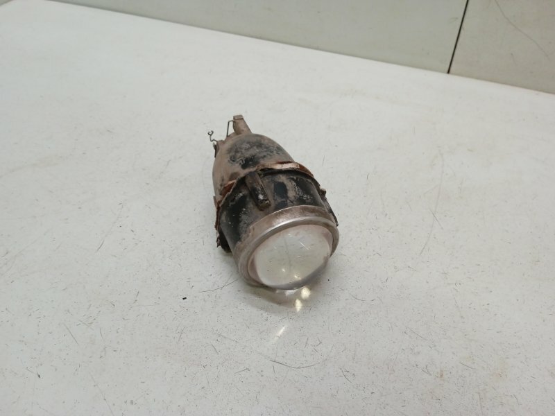 Б/У Киа Церато 1 Не оригинал Фара противотуманная Kia Cerato 2005 1, LD Прав. 157102 Hyundai-KIA арт. 922022F200