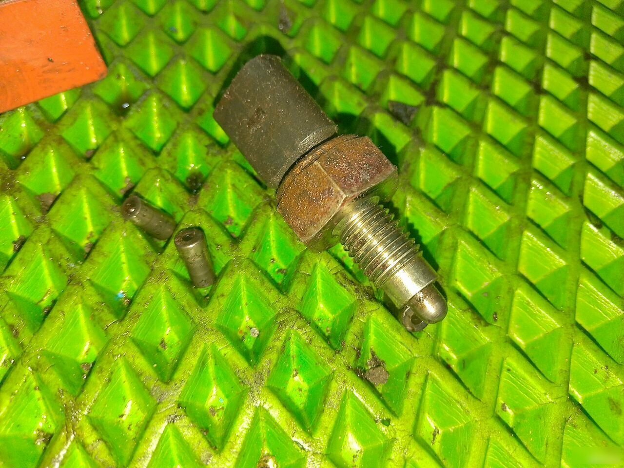 Датчик з.х. Октавия тур 02K945415C 02K945415C