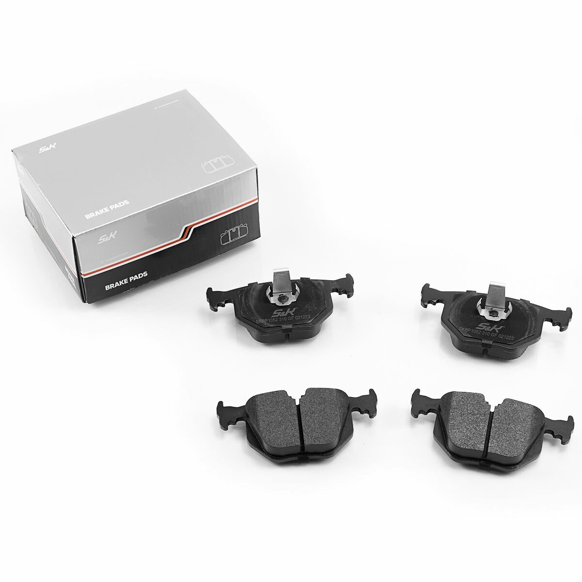 Колодки тормозные задние для БМВ 3 (E46) 1999-2005, 7 (E38) 1995-2001, X3 (E83) 2004-, X5 (E53) 2000-, Ленд Ровер Рейндж III 2002- BMW Land Rover Range Артикул SKBP1052 производителя S&K