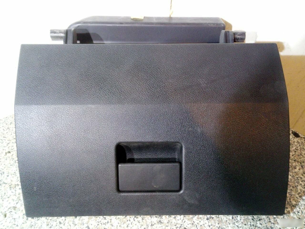 Бардачок Форд Фиеста Ford Fiesta 6S6T14K016AA