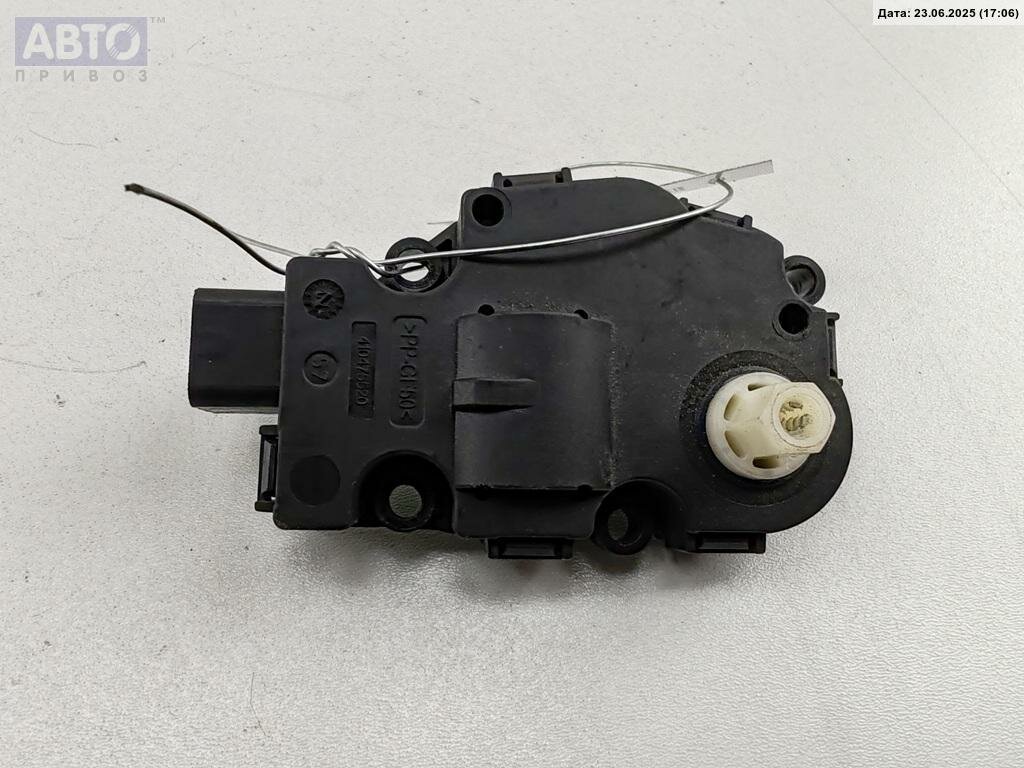 Моторчик заслонки отопителя BMW 5 F10/F11 (2009-2017)