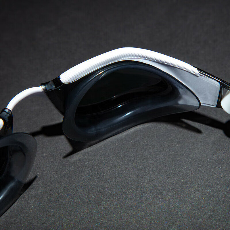 Speedo Fastskin Sharkskin Super Platinum Series Competition Training Coated Swim Goggles Unisex White/Gold