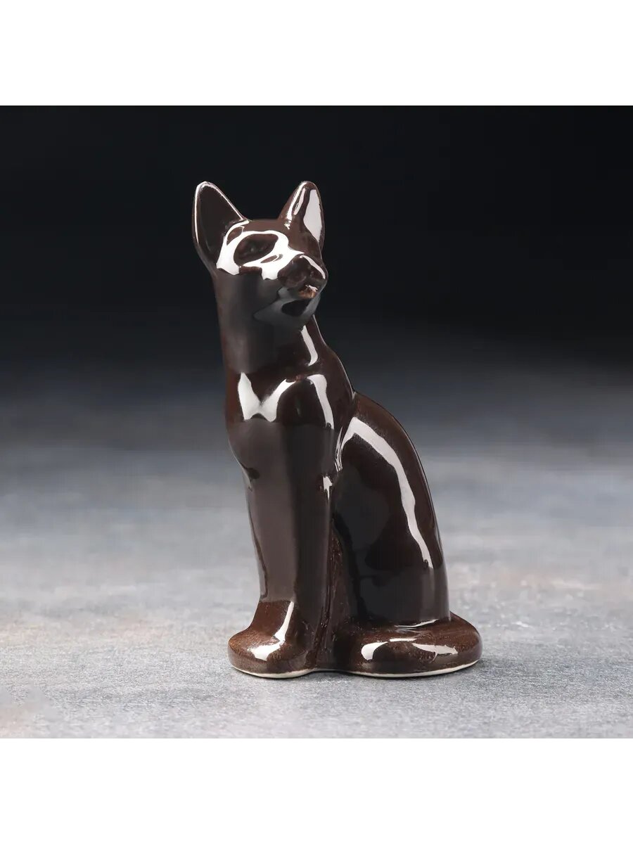 Статуэтка фарфоровая Кошка Тайка