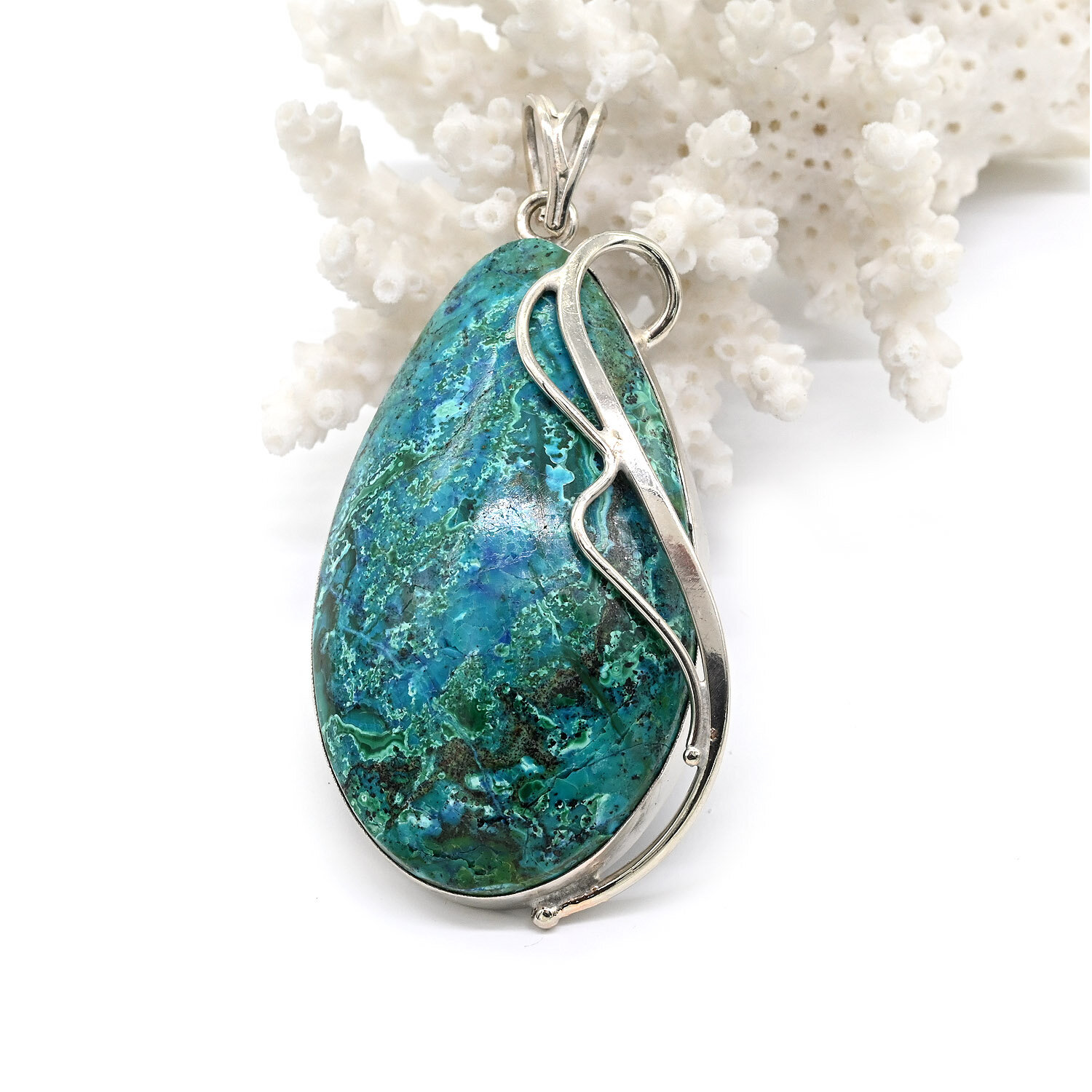 Подвеска, хризоколла