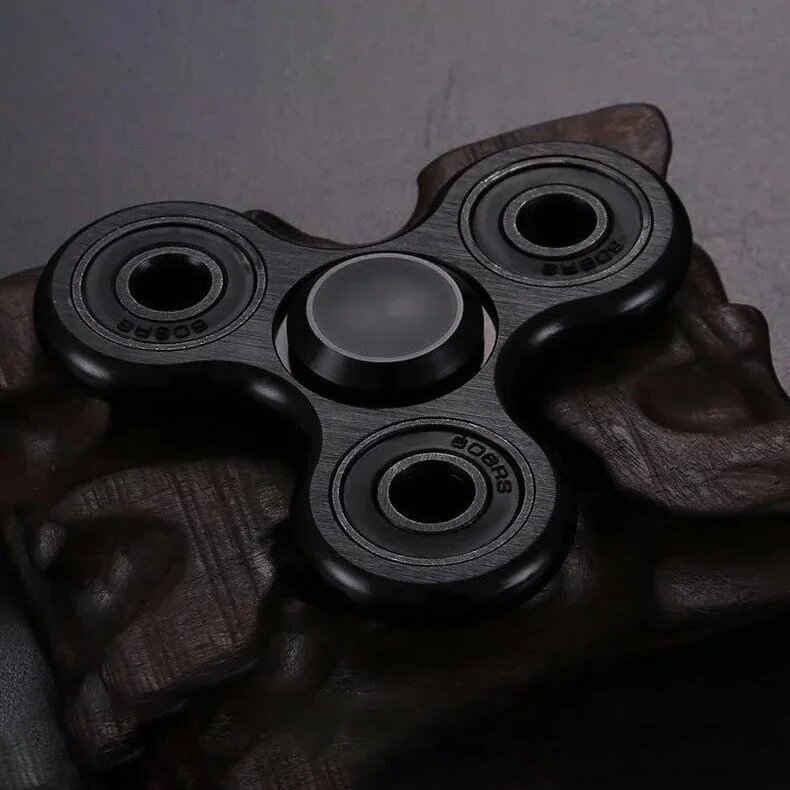 Металлический спиннер Black Fradoo R188