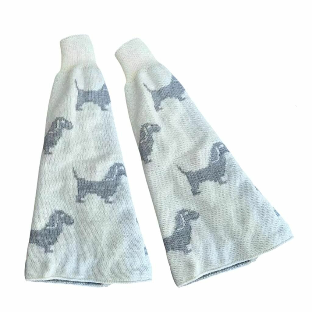 Носки с жаккардовым ворсом для собак породы такса Лолита-Белые