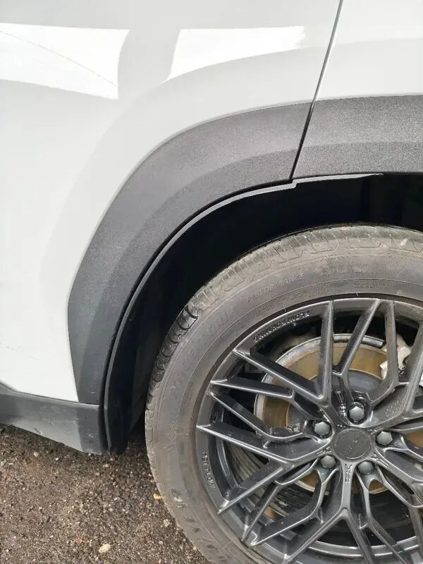 Пластиковые автомобильные подкрылки STND, комплект из двух штук для защиты арок колёс — фото 1