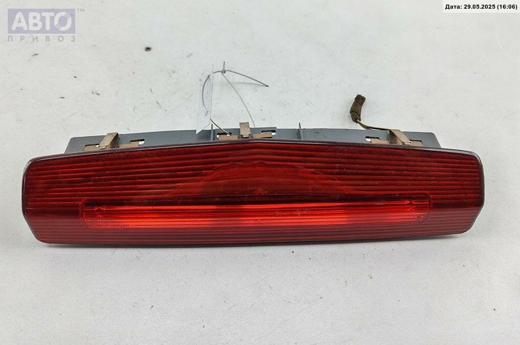 Фонарь стоп-сигнал Opel Zafira B (2004-2014)