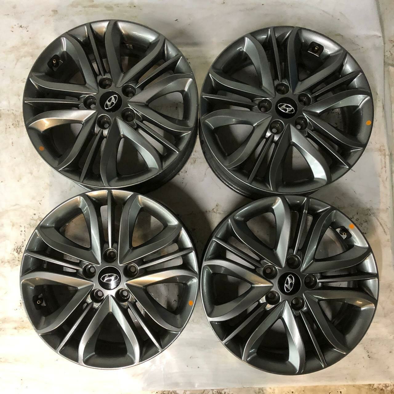 Колесные диски Hyundai 17x6.5 PCD 5x114.3 D67.1 ET51 (оригинал)
