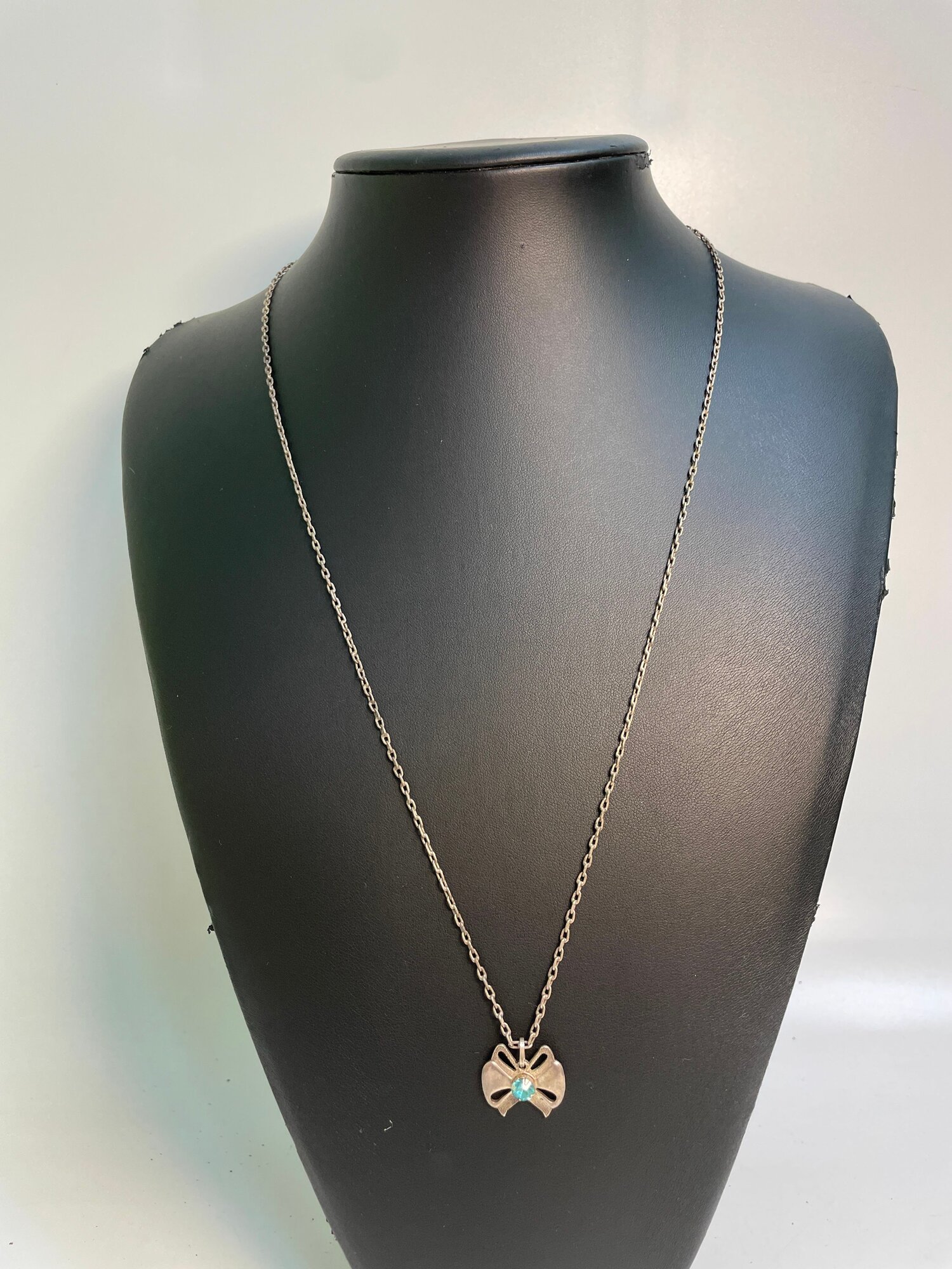 Винтажный кулон подвеска на цепочке, мельхиор, стекло, времен СССР