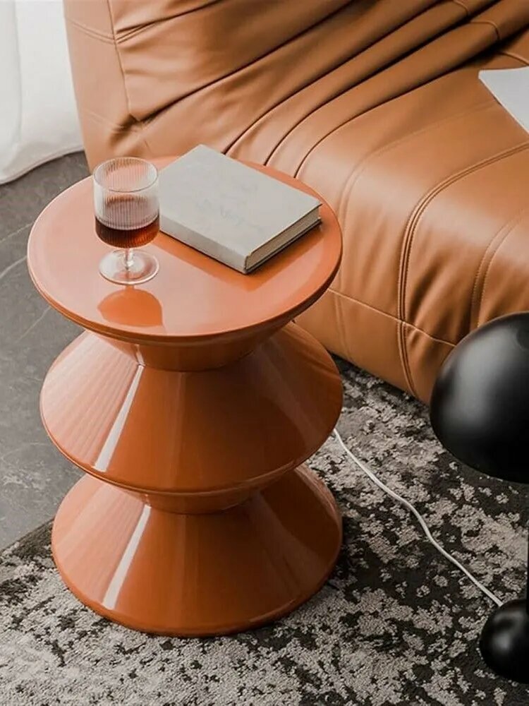 Столик журнальный "Миноти", дизайнерский, пластик, 36.5х36.5 см