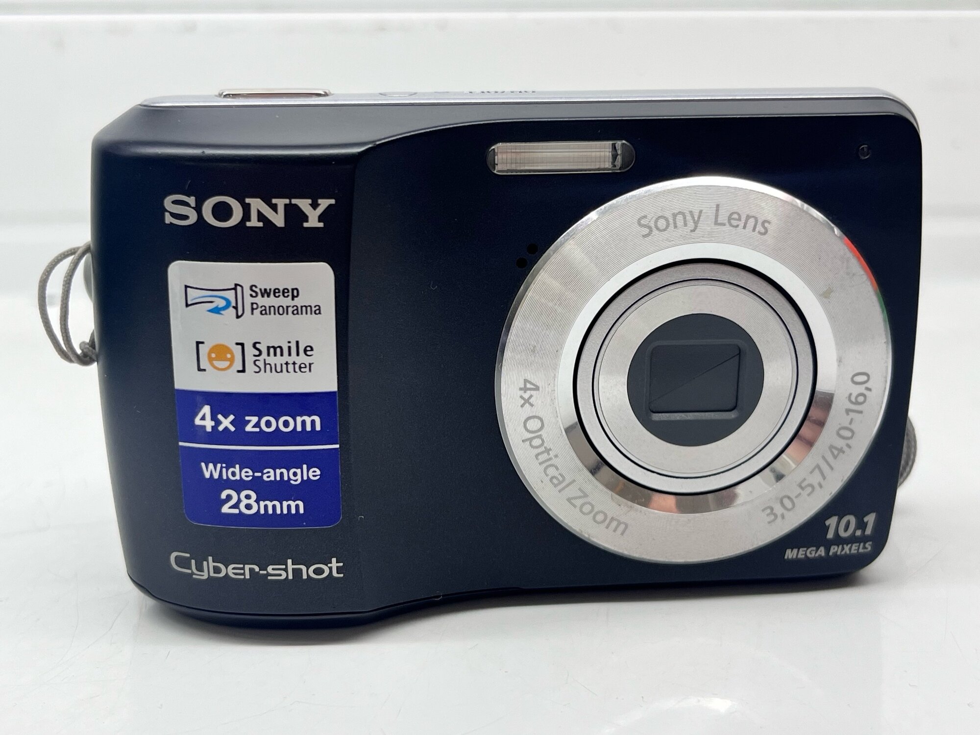 Компактная камера SONY DSC-S3000 , 2.9'' (960x480) CCD, 10.1 МП, USB 2.0, Zoom 8x, частота кадров 30 к/сек, чёрная