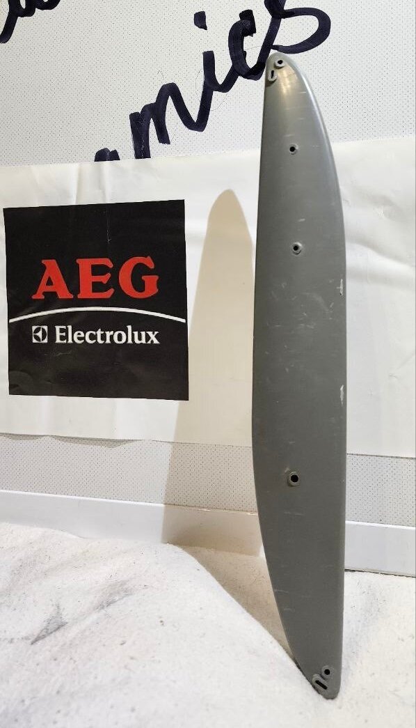 Нижний разбрызгиватель/ Импеллер/Лопасть 1527271207 для посудомоечной машины Zanussi (Занусси), Electrolux (Электролюкс), IKEA (икеа)