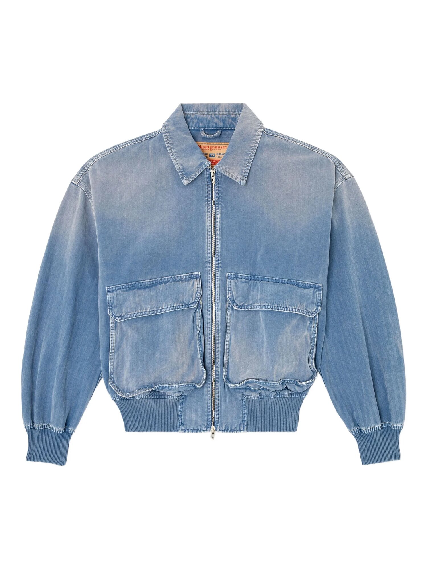 Куртка джинсовая