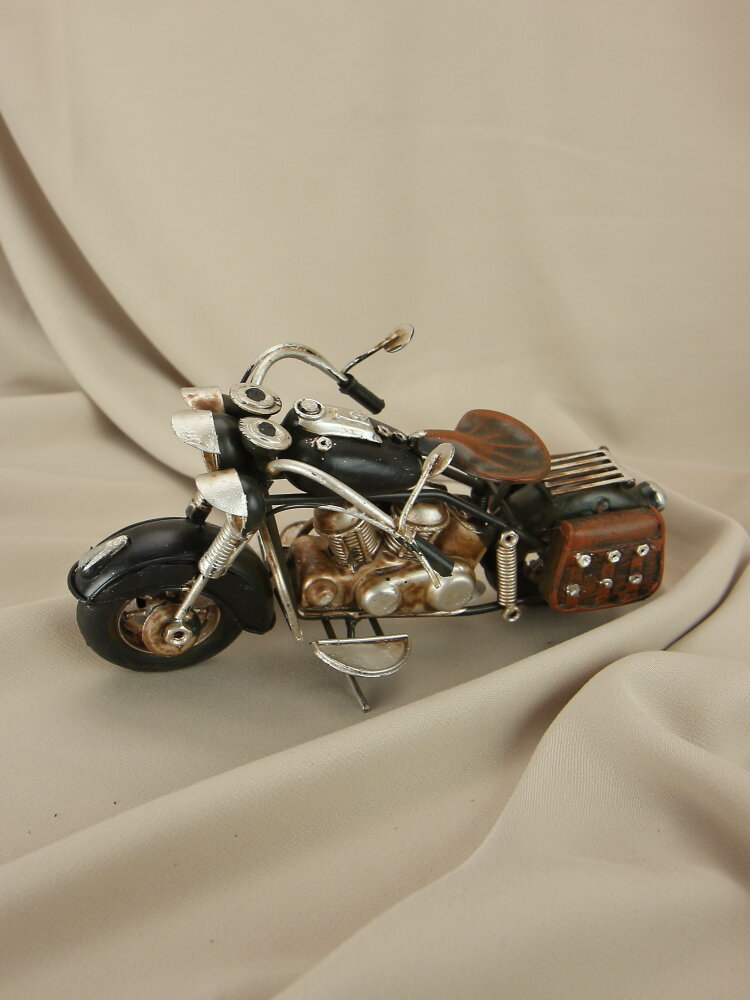 Модель мотоцикла Harley Davidson черный, 19х7.5х12см KSVA-RD-1204-A-4716-A