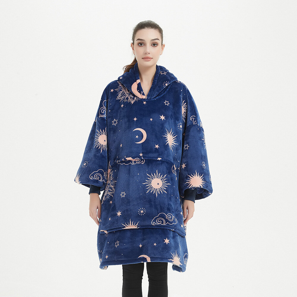 Плюшевый теплый плед худи с рукавами