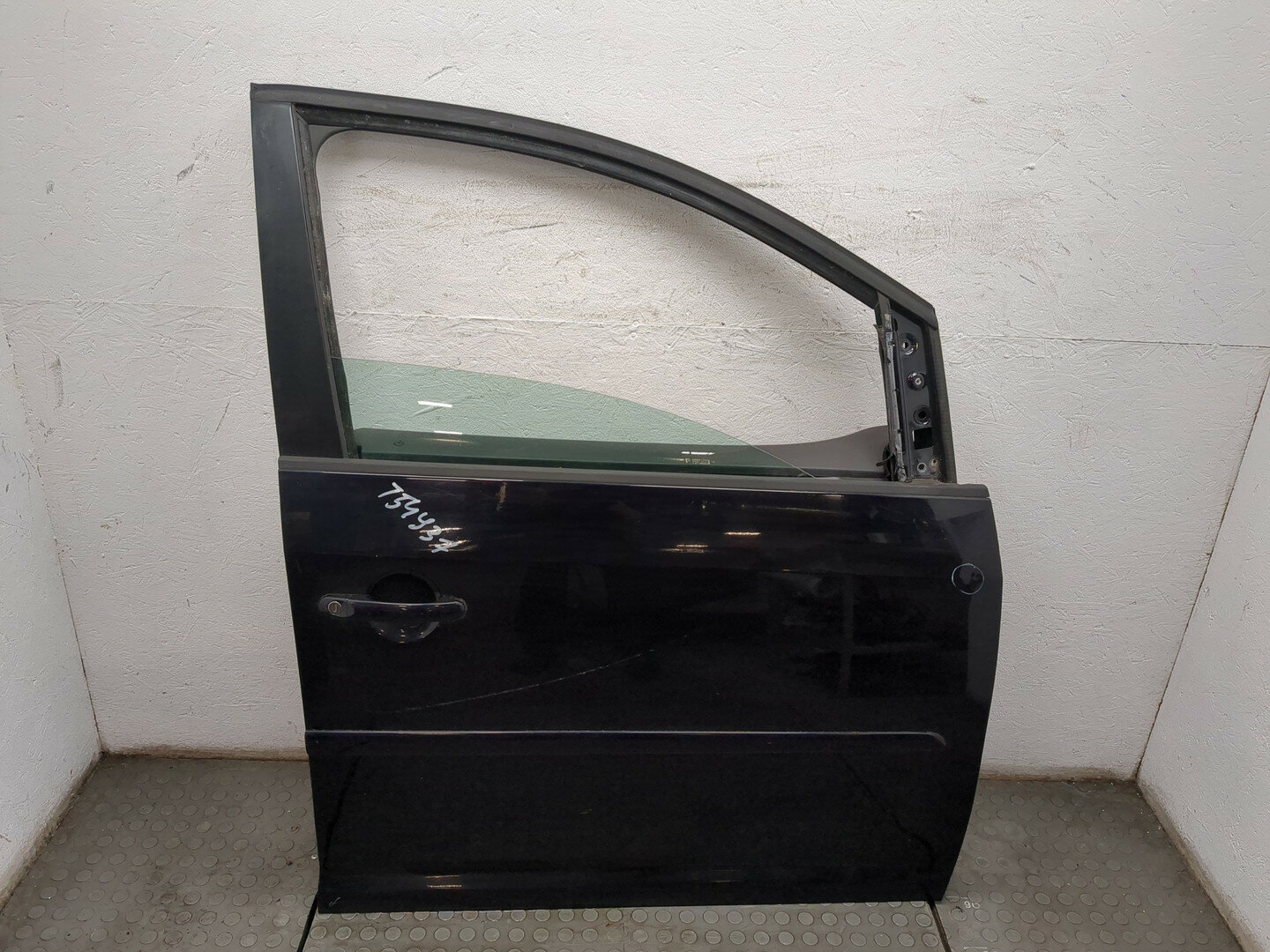 Дверь боковая (легковая) правая передняя Volkswagen Touran Б/У