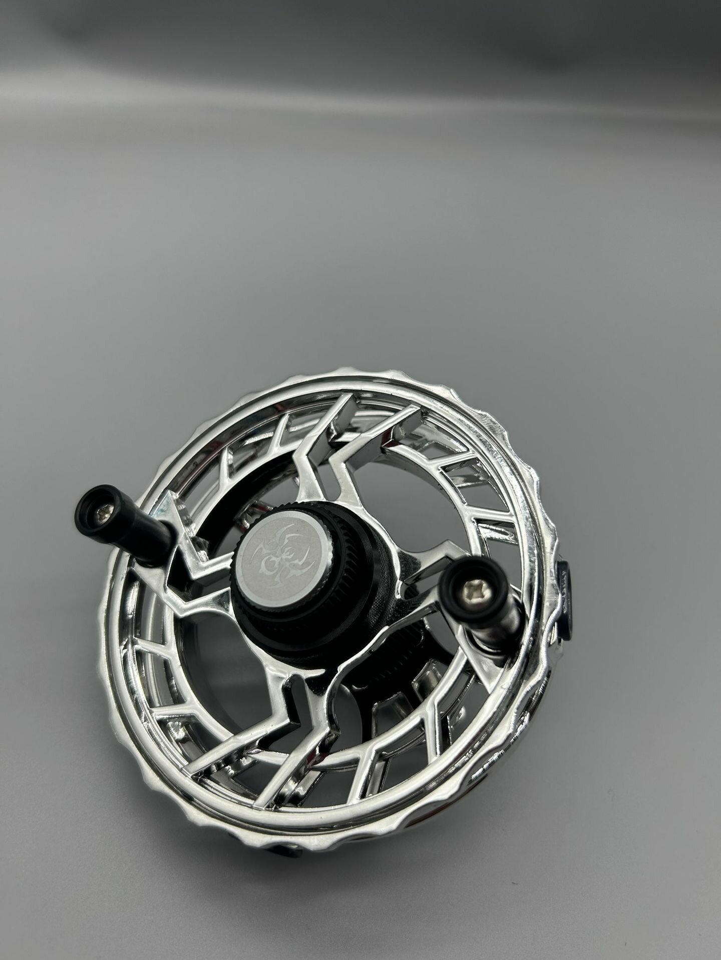 Легкая антифрикционная прялка Meiou с рельефом, зернистая прялка, ручная прялка, передняя прялка, восьмисторонняя прялка, прялка, прялка