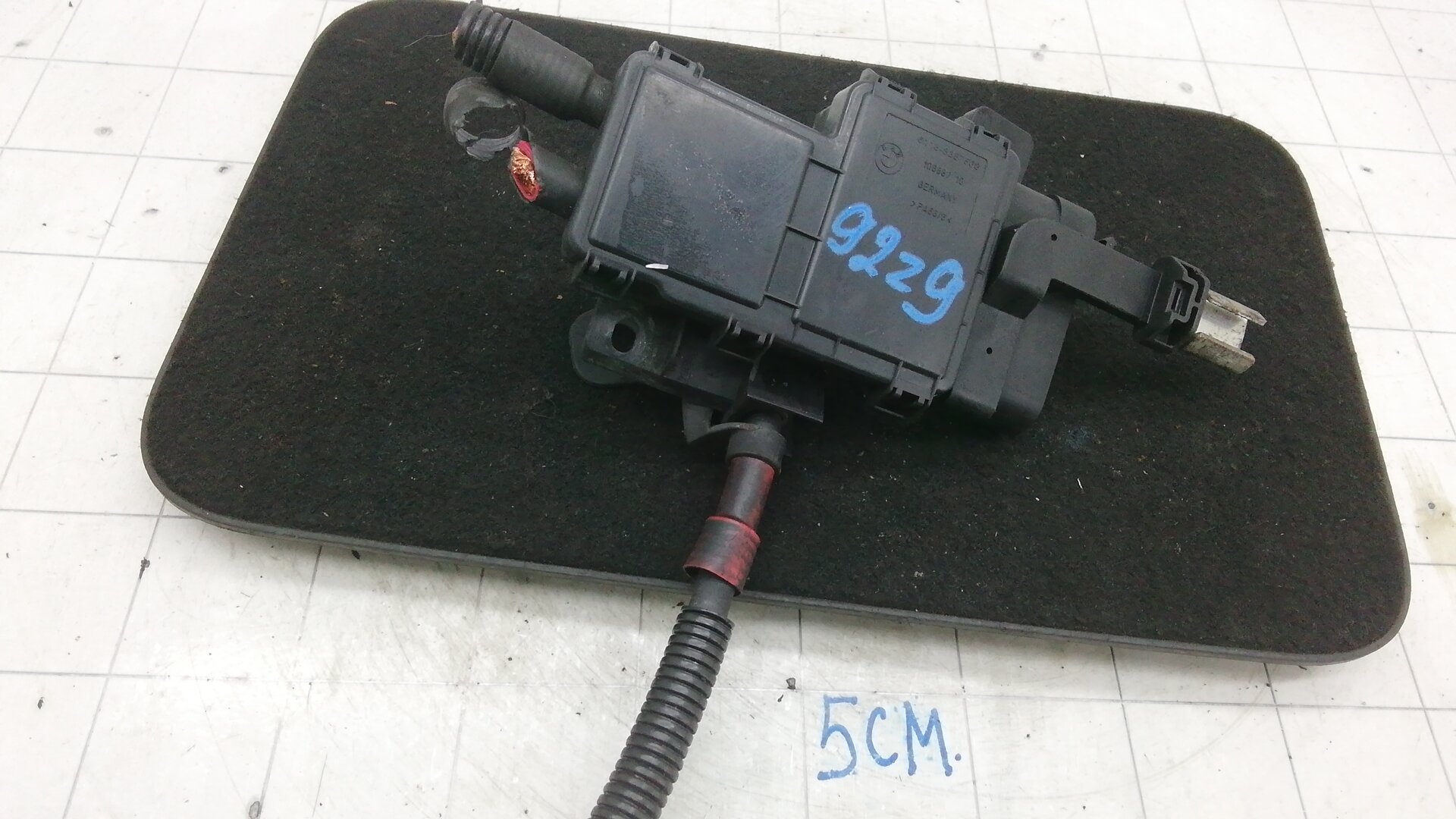 Блок бортовой сети (блок управления BCM) BMW 7 E65, Номер 61138387568, 70688710