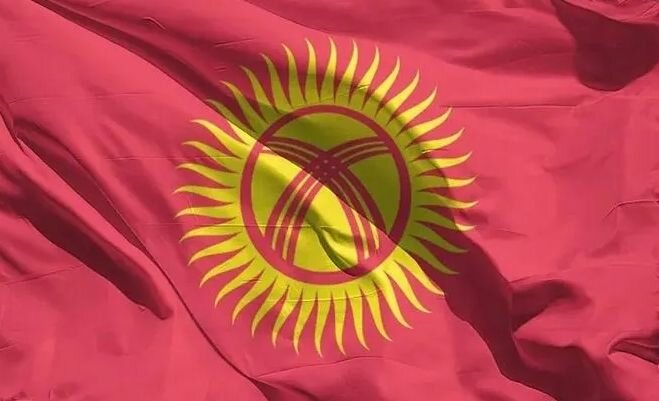 Старый флаг Киргизии на шёлке, 70х105 см для ручного древка