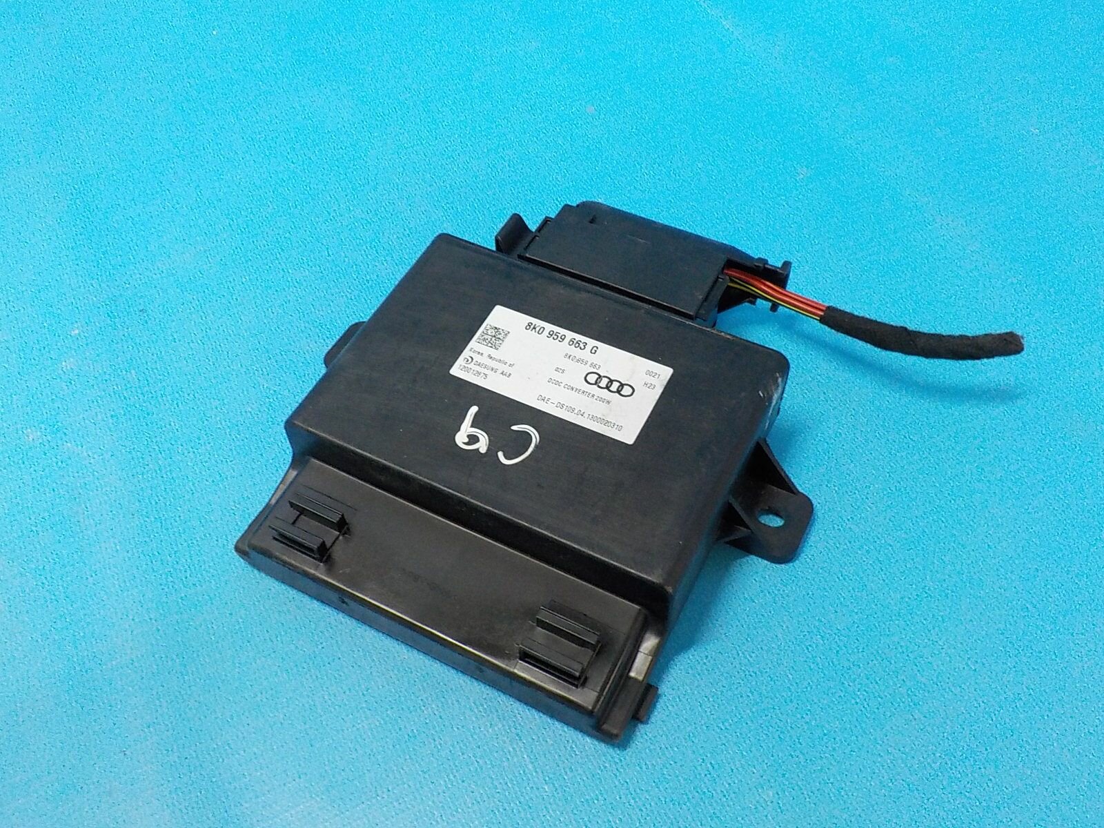 Блок стабилизации напряжения SKODA Rapid 2013-2020 8K0959663G - Б/У