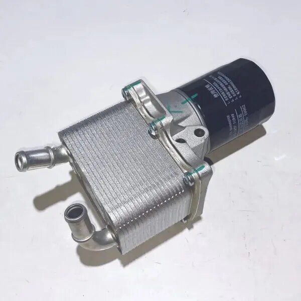 Теплообменник (маслоохладитель) Foton G21с площадкой и фильтром