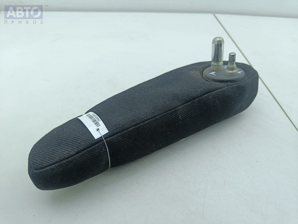 Подлокотник Peugeot 307