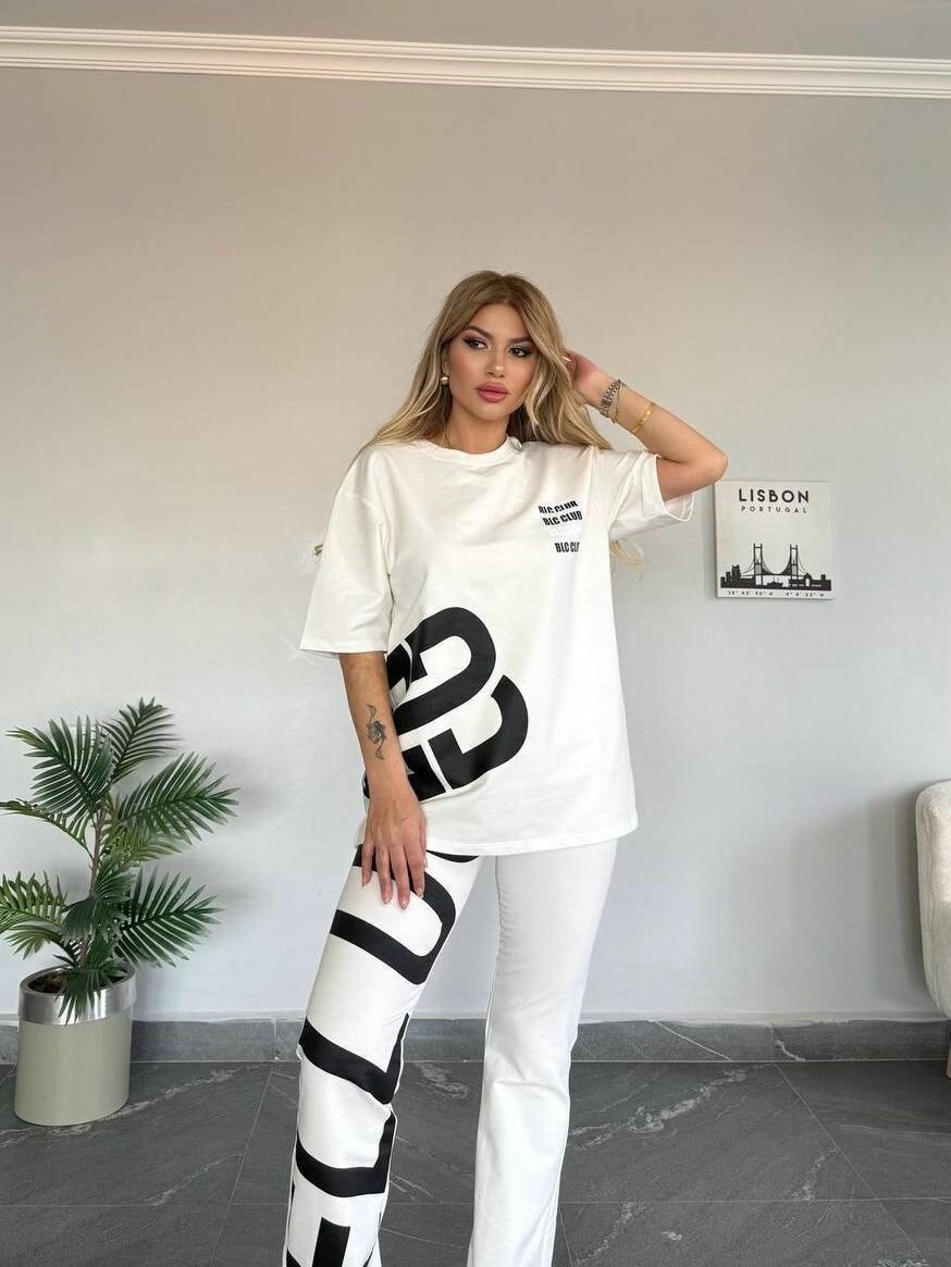 Комплект одежды