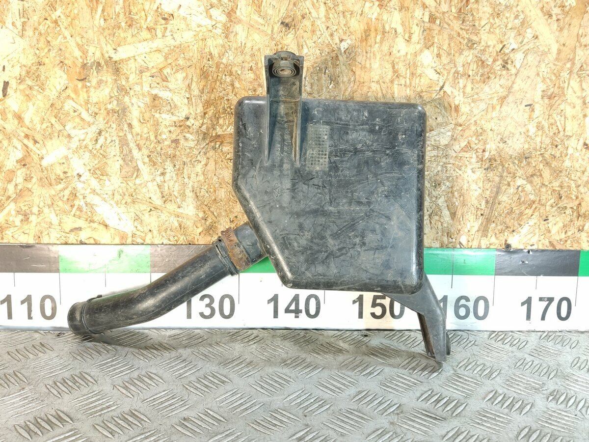 Резонатор воздушного фильтра CHERY Fora 2006-2010 A211109130