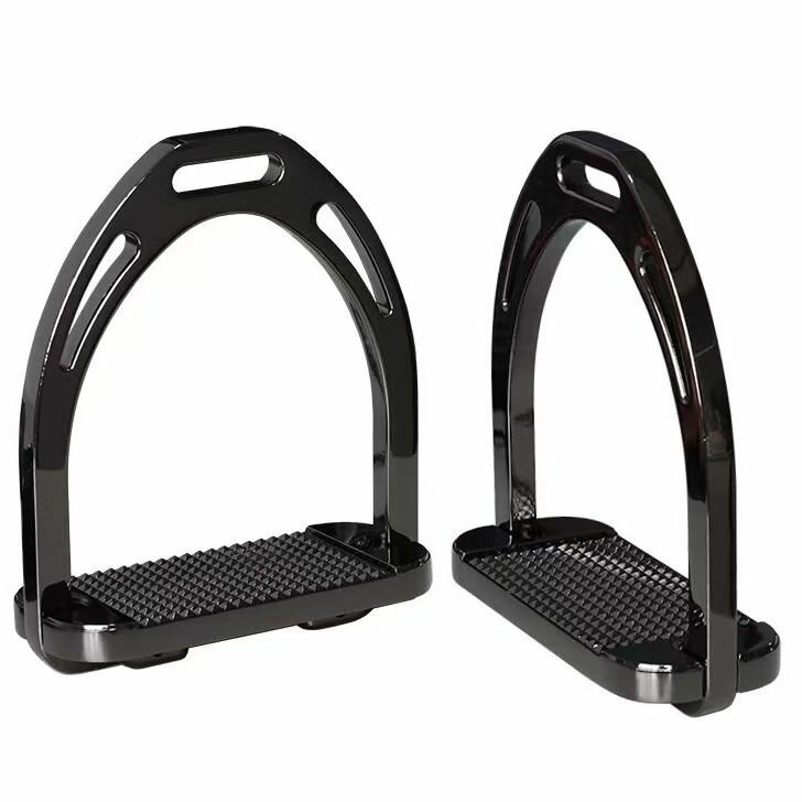 Стремена для лошади