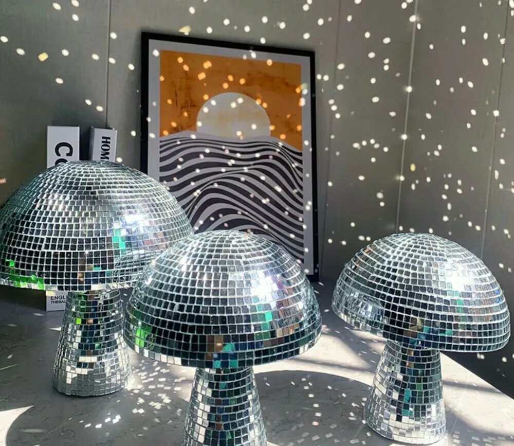 Украшение настольное интерьерное Гриб Диско Шар с блестками серебристый 15см для вечеринки свадьбы#дискошар #украшениеинтерьера #грибдиско #ручнаяработа #свадебноеукрашение #настольноеукрашение