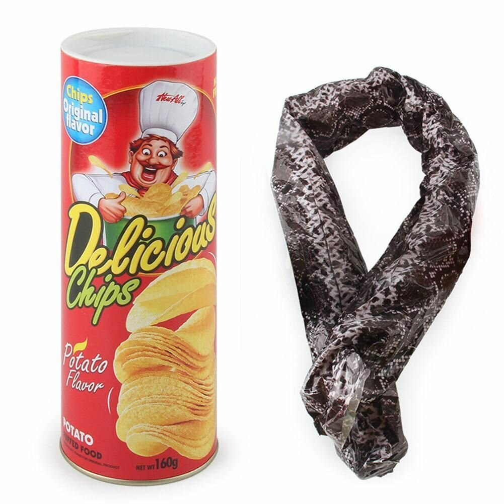 Картофельные чипсы, прыгающие змеи, хитрые игрушки, реквизит для пародии на День дурака