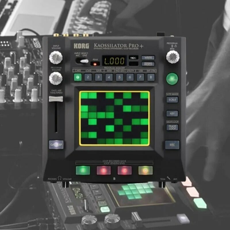 Электронный синтезатор KORG KAOSSILATOR PRO