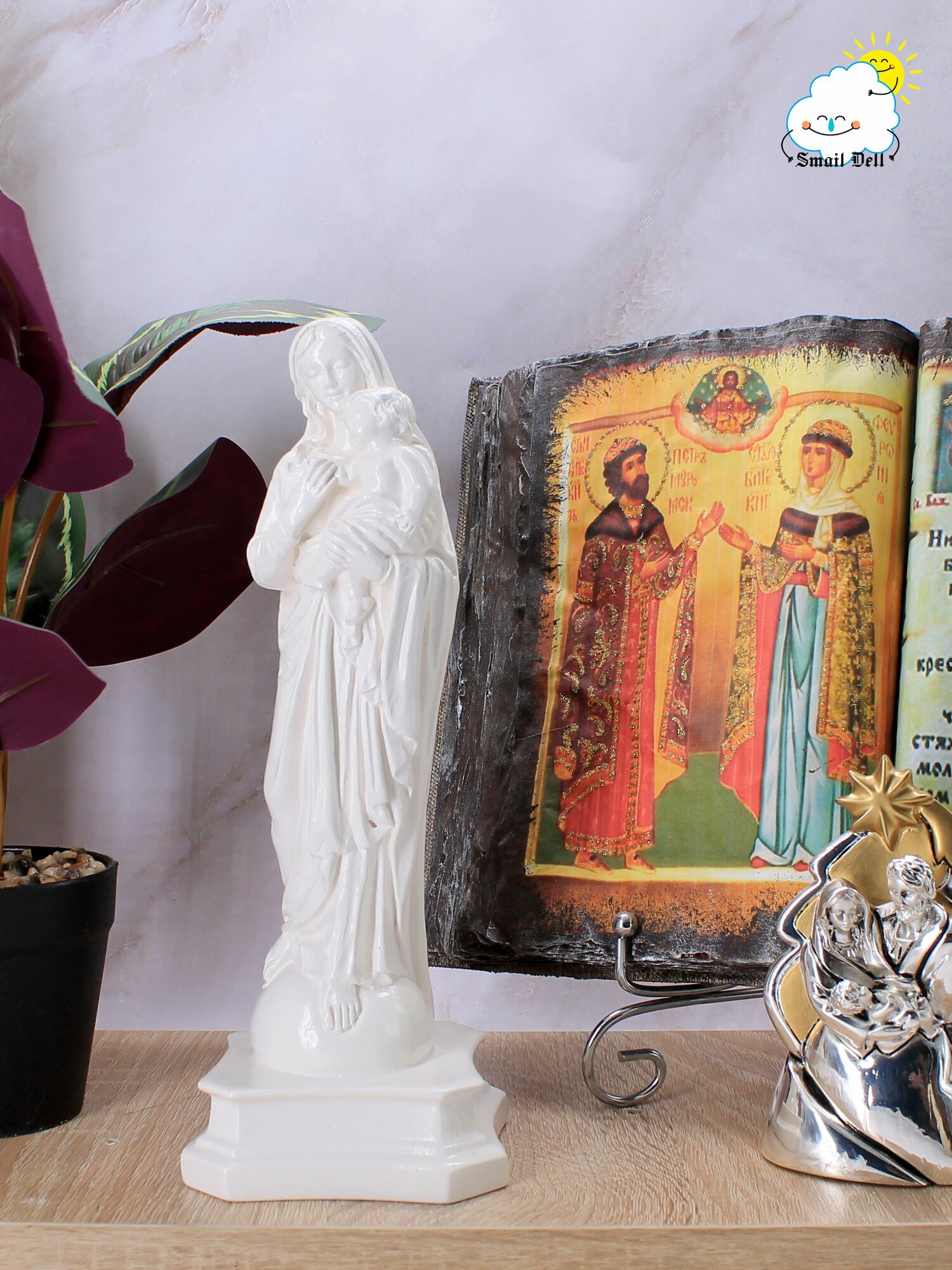 Статуэтка Дева Мария (Мадонна с младенцем) , 24,5 см , гипс, цвет глянцевый белый