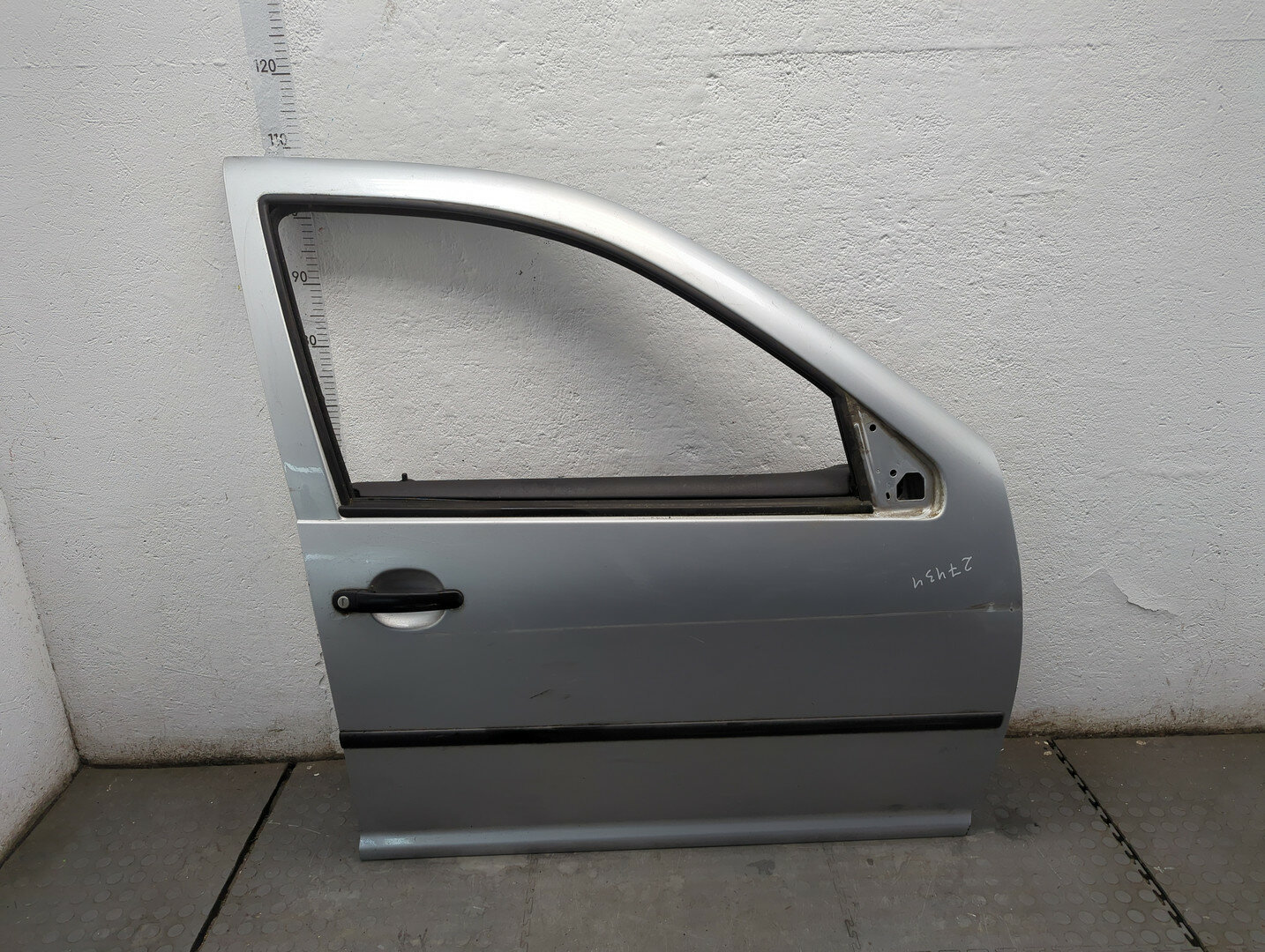 Дверь боковая (легковая) правая передняя Volkswagen Golf 4 Б/У