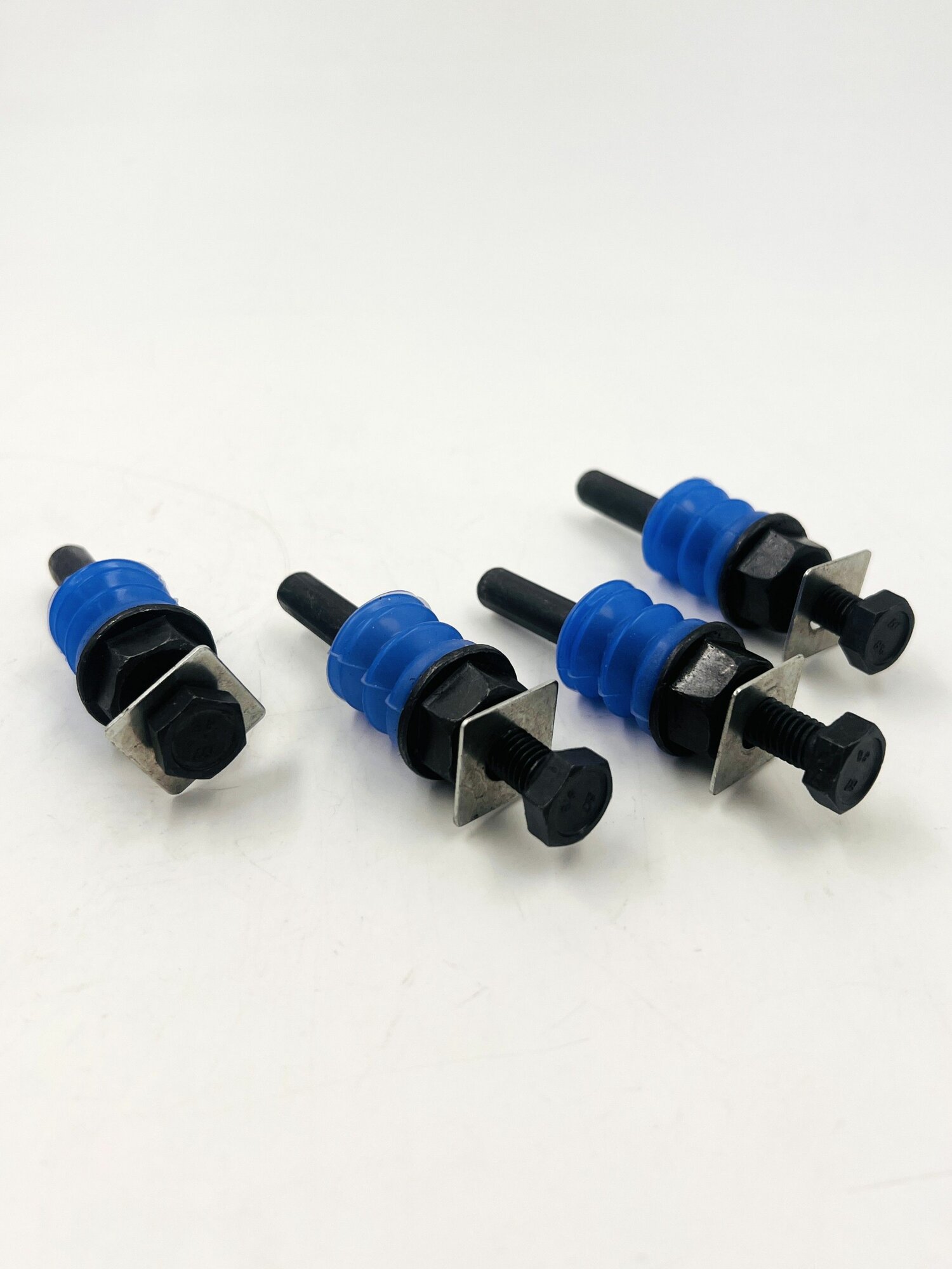 Палец направляющий суппорта подходит для ВАЗ 2108-15, Лада Калина, Гранта, Приора в сборе 4 шт