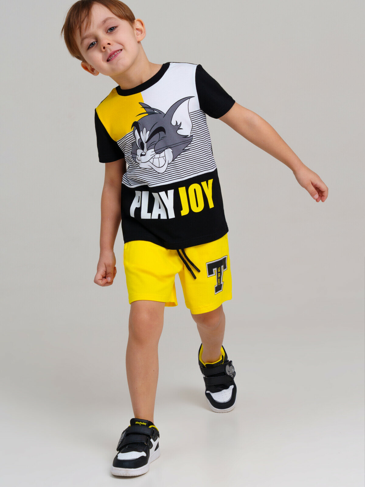 Комплект одежды