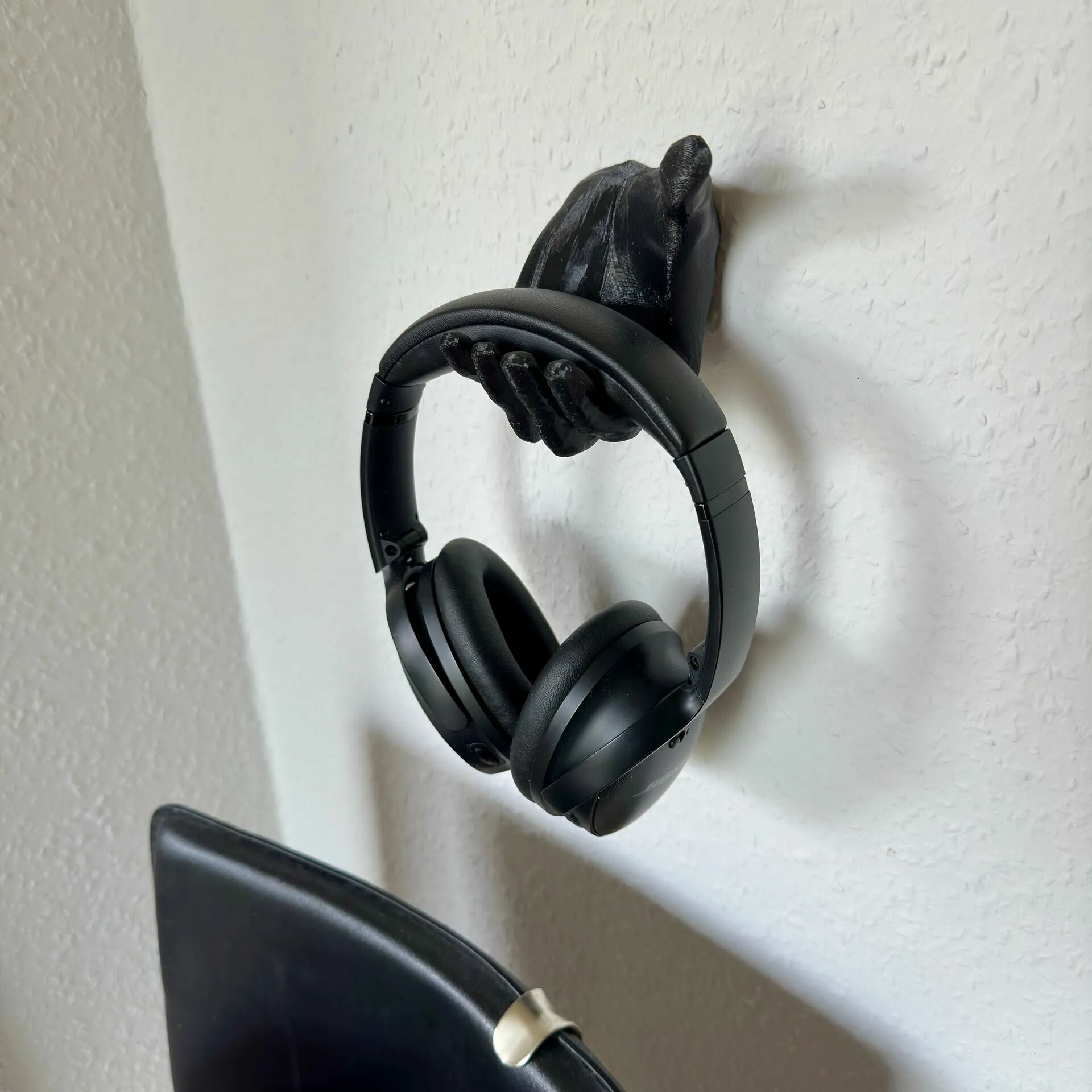 Подставка для наушников/геймпадов "Рука левая", на стену, чёрная, PETG -пластик