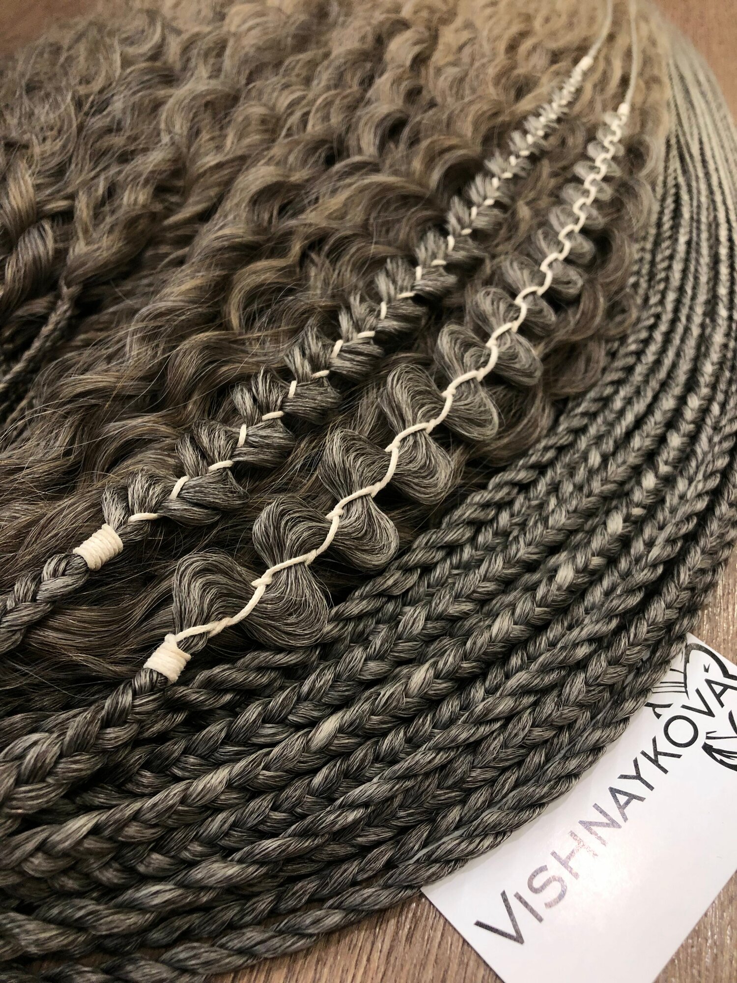 VISHNAYKOVA Ручной комплект кос и локонов ARIEL LUXE