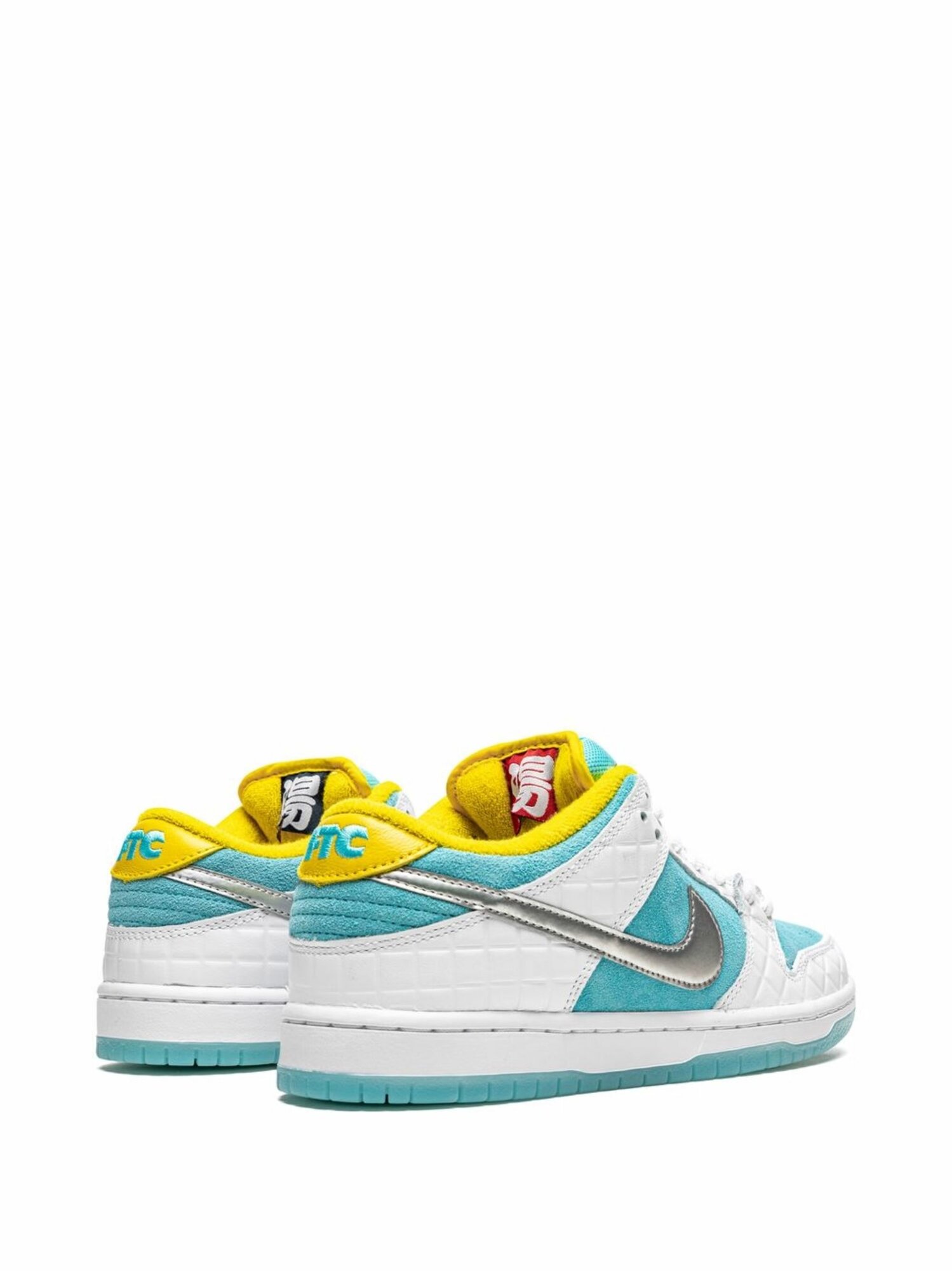 Кроссовки NIKE SB Dunk Low, размер 9.5 US, серебристый — фото 1