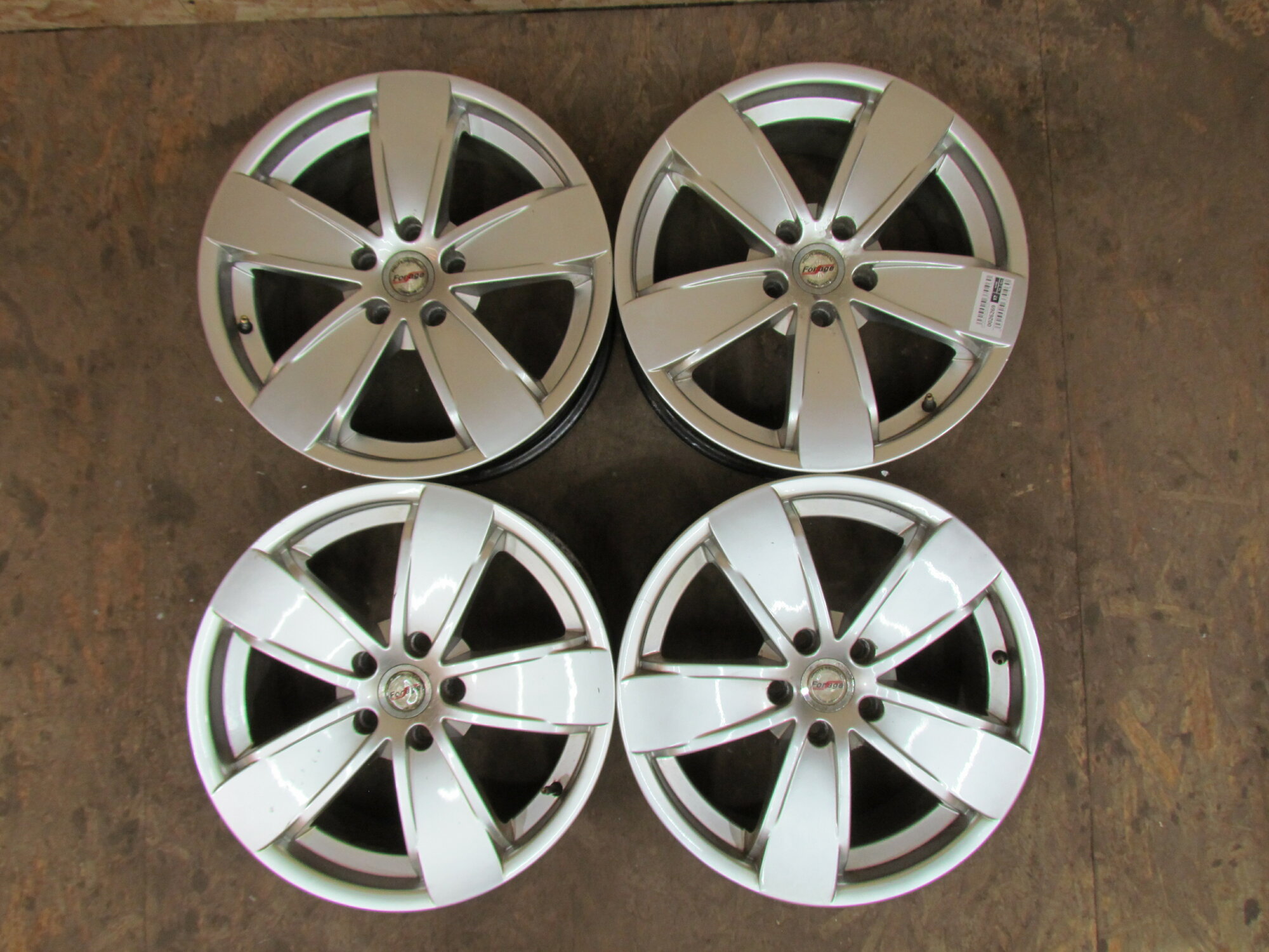 Комплект колесных дисков Ford R17 7.5J ET52.5 5*108 DIA63.4 (реплика) 0026269